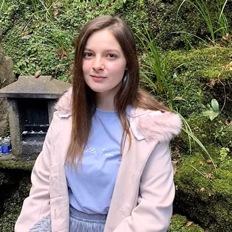 Lydia Corneal - Green Real Estate